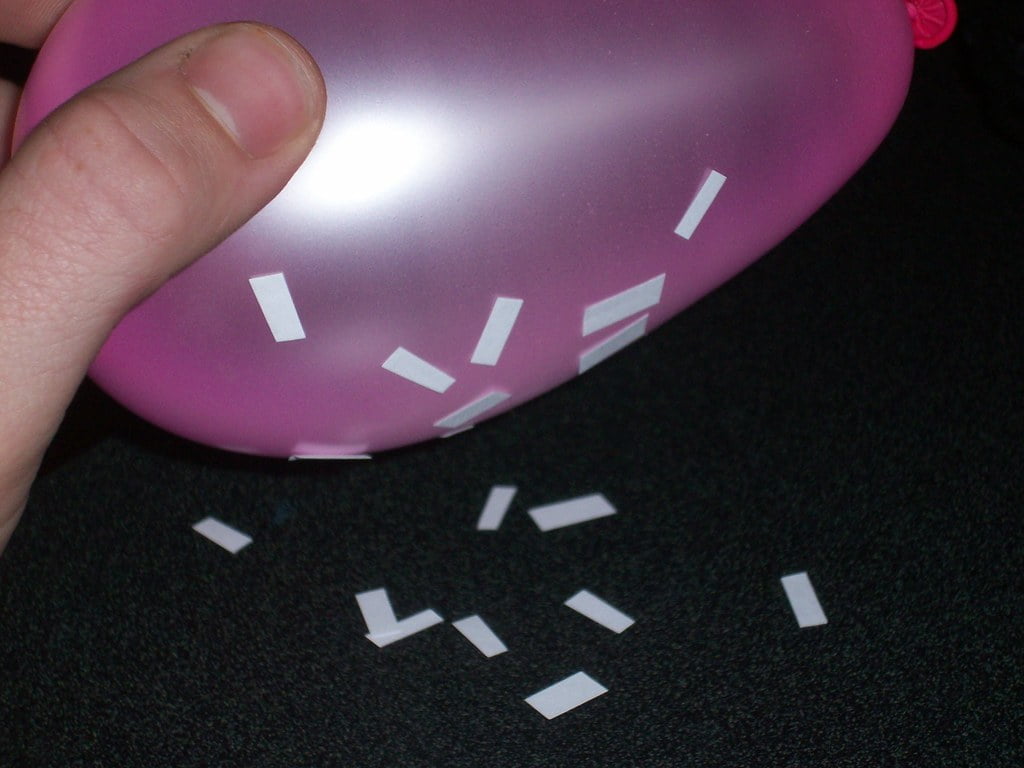 الکتریسیته ساکن چیست؟ - You Can